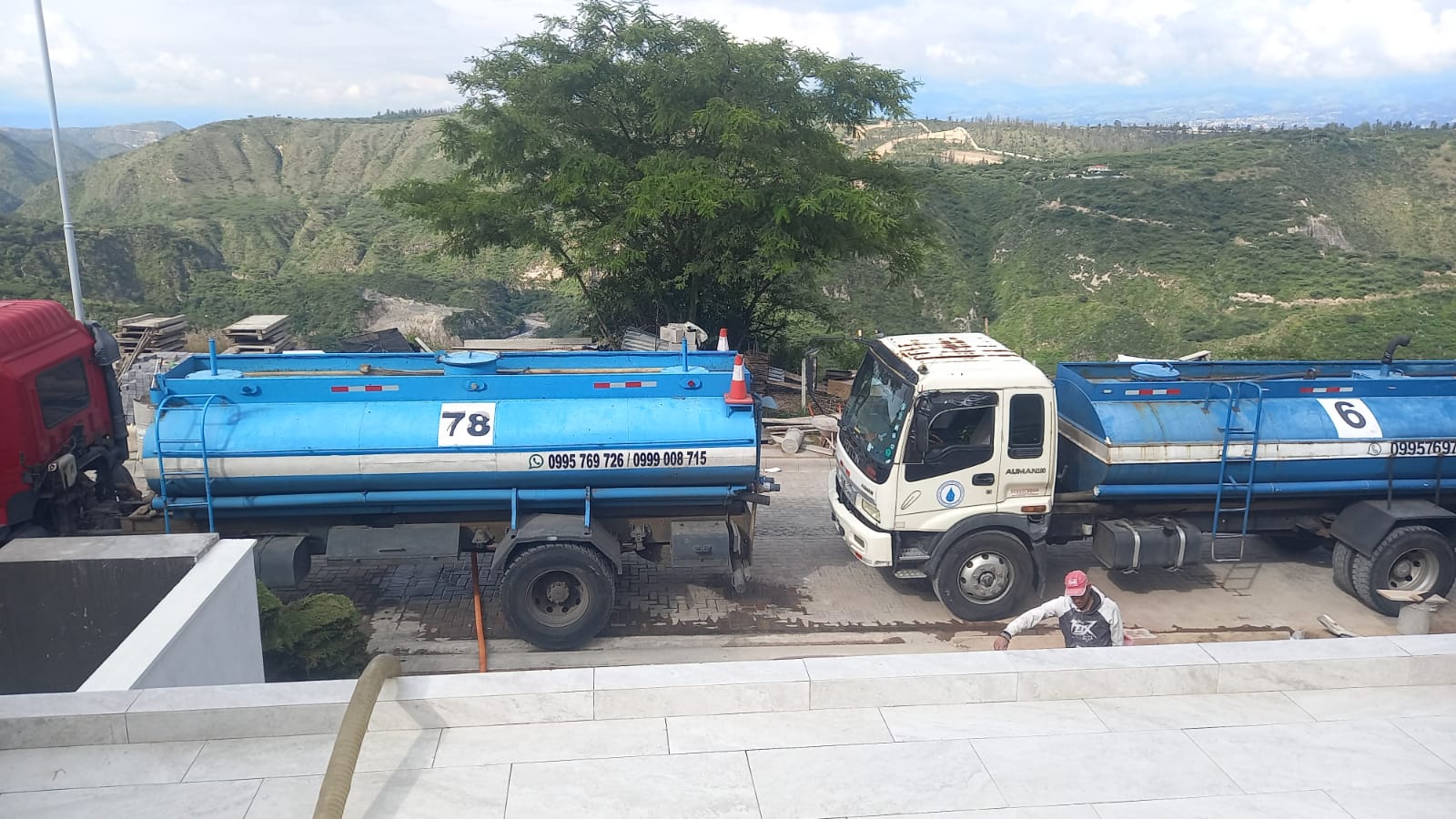 Tanqueros de agua potable Quito